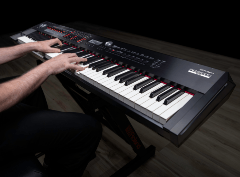 Roland RD-2000 EX | Piano Digital de Palco - Roland Store